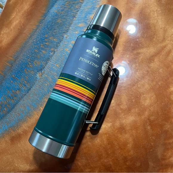 Stanley | Dining | New Pendleton Stanley Classic Insulated Bottle ...